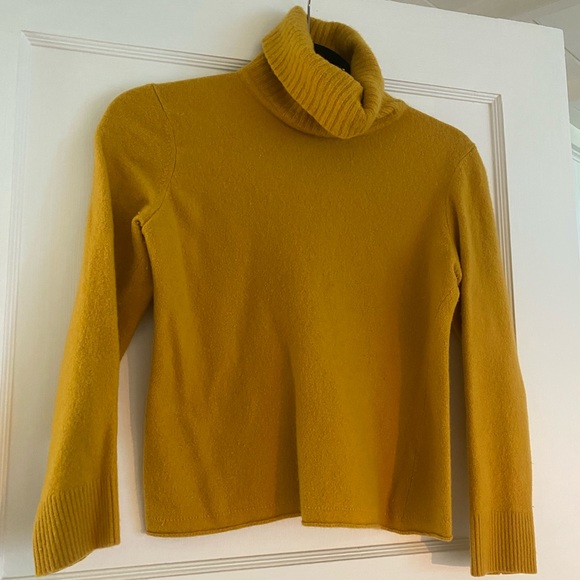Lafayette 148 New York | Sweaters | Lafayette 48 New York Yellow ...